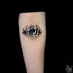 Lightning Bolt Tattoo: Meaning and Designs | Art and Design