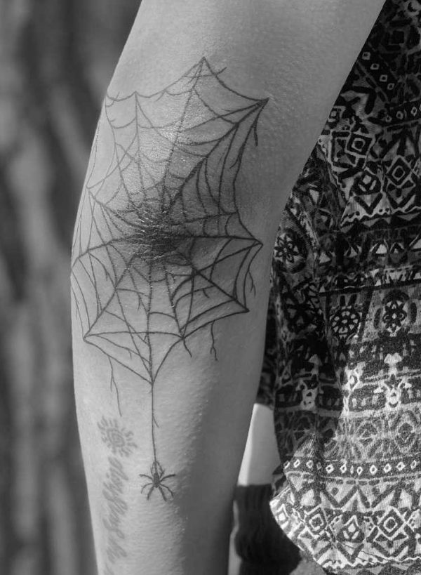 40 Striking Elbow Spiderweb Tattoo Designs | Art and Design
